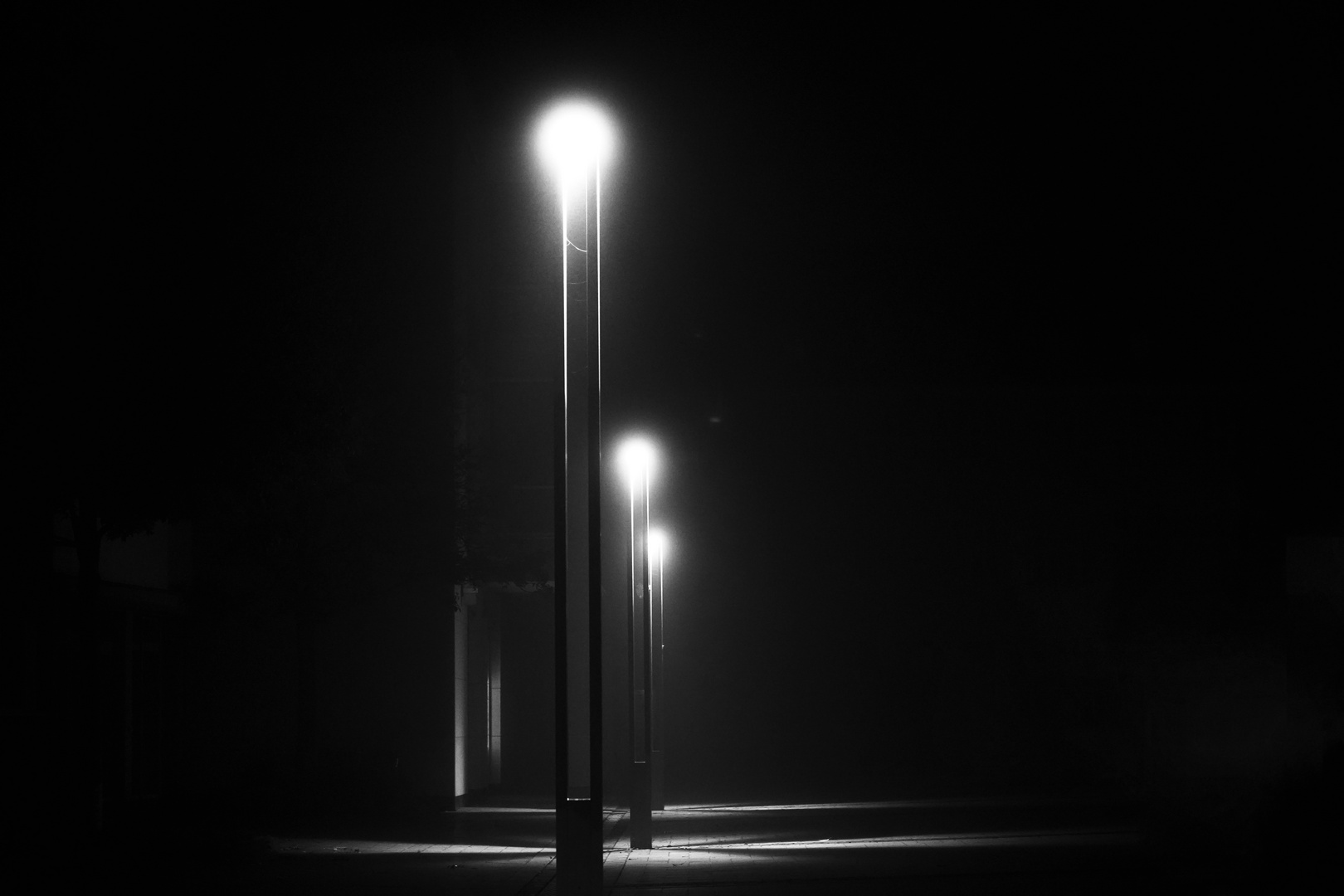 Licht im Dunkel Foto & Bild | deutschland, europe, nordrhein- westfalen ...