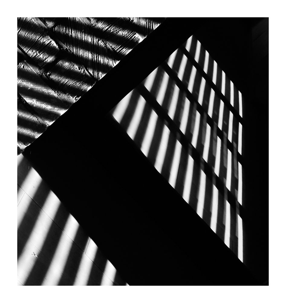 Licht und Schatten Foto & Bild | architektur, schatten, motive Bilder ...