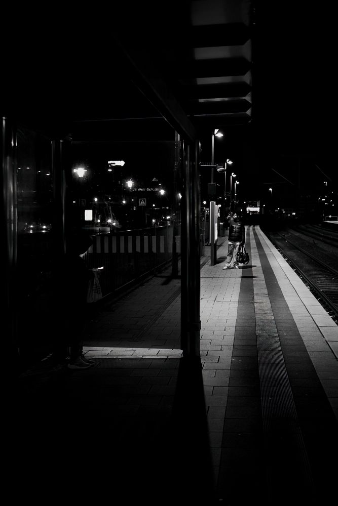 Lichtblicke Foto & Bild | erwachsene menschen, streetfotografie mit menschen, kommunikation ...