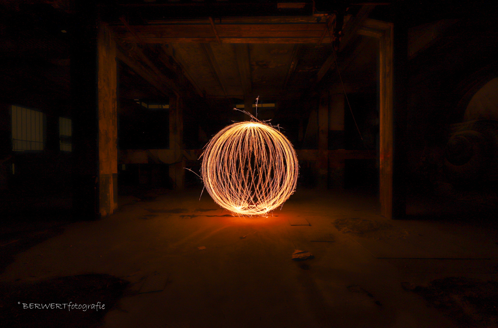 Lichtkunst Foto & Bild | fotokunst, licht und feuer, lapp Bilder auf ...