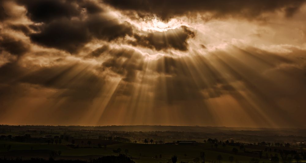 Lichtstrahlen Foto & Bild | himmel, wolken, himmel & universum Bilder ...