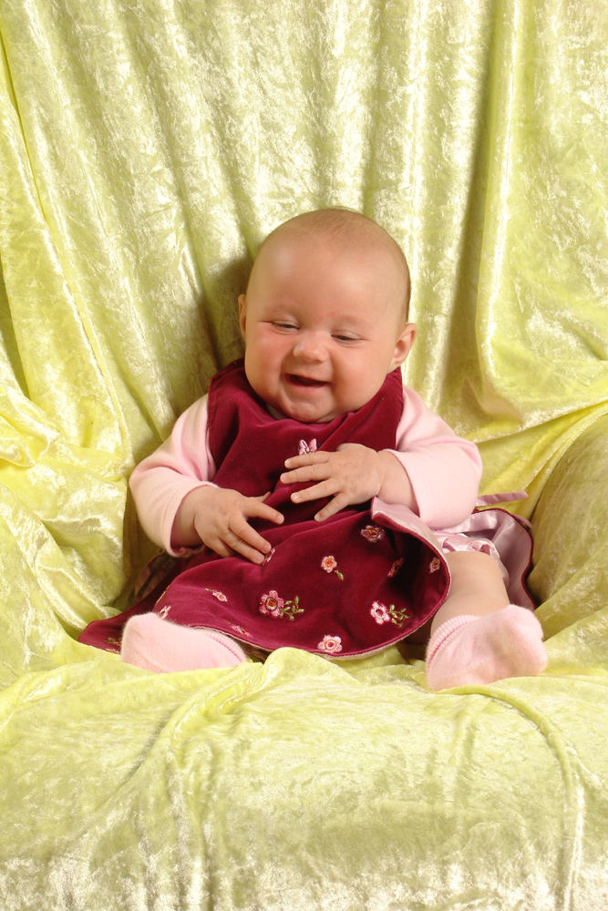 Lienchen (Angelina) , genant (verschämt) Foto & Bild | kinder, babies ...