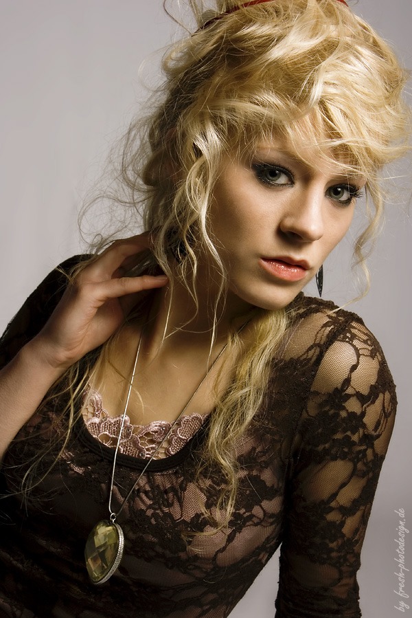 Liesa Foto & Bild | portrait, portrait frauen, studio Bilder auf ...