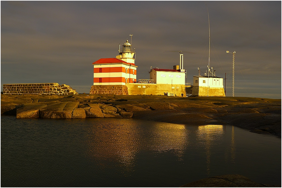 Lighthouse Market Reef Foto & Bild | europe, scandinavia, finland ...