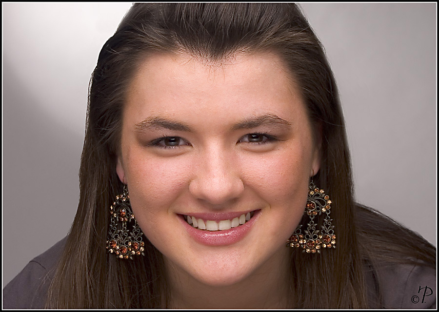 Lisa 1 Foto & Bild | studio, lächeln, menschen Bilder auf fotocommunity