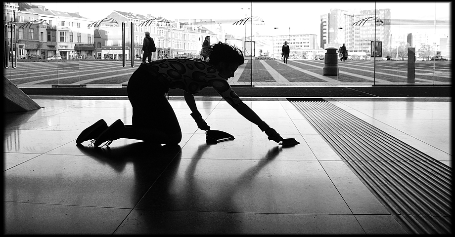 little Miss Clean Foto & Bild | erwachsene menschen, menschen bei der ...