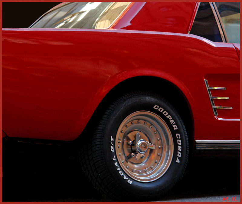 little red Mustang Foto & Bild | autos & zweiräder, oldtimer, oldtimer ...