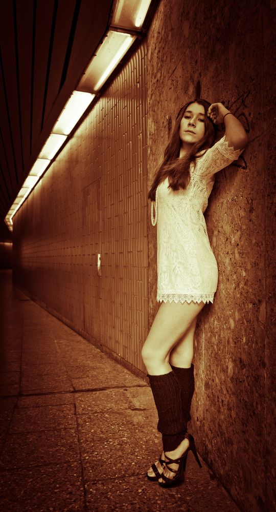 LITTLE RUNAWAY Foto & Bild | portrait, portrait frauen, outdoor Bilder ...