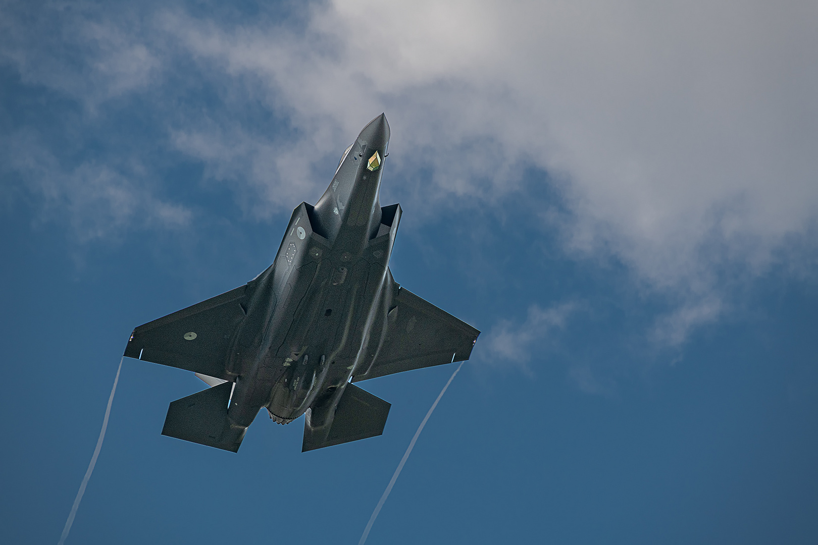Lockheed Martin F-35 Lightning II Foto & Bild | luftfahrt ...