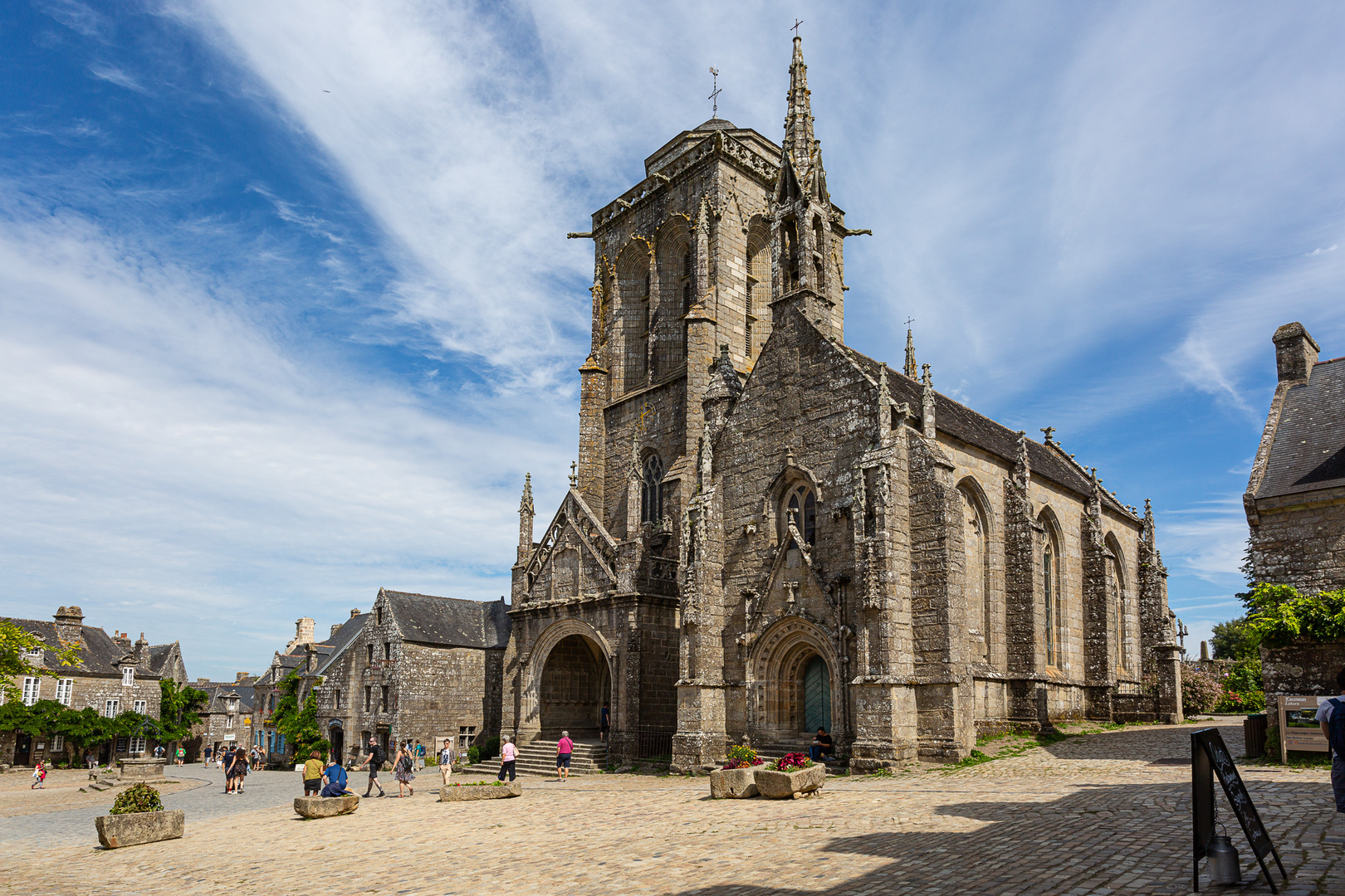 Locronan Eglise Saint-Ronan Foto & Bild | europe, france, bretagne ...