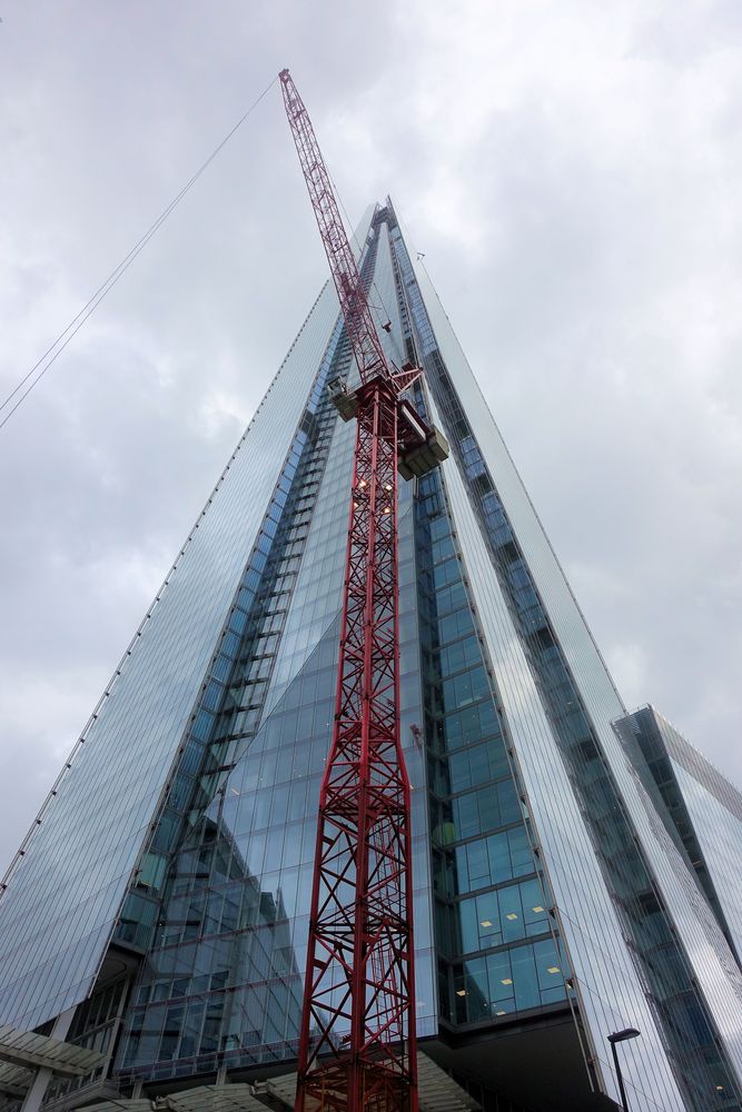 london 'the sharp' von unten Foto & Bild | europe, united kingdom ...