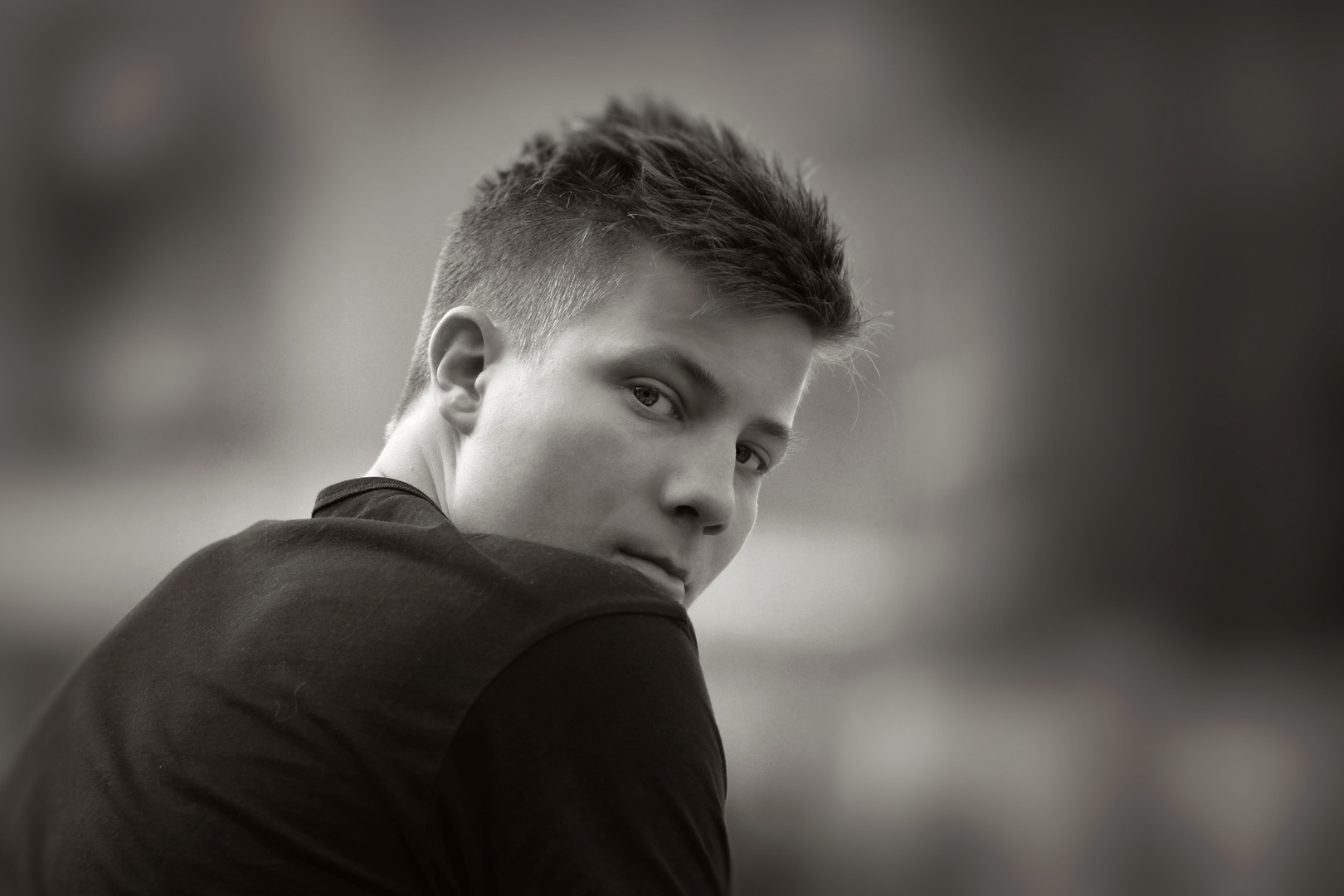 Looking Back Foto & Bild | portrait, menschen Bilder auf fotocommunity