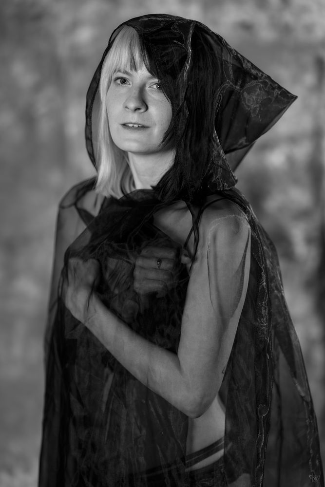 Looks like a witch Foto & Bild | portrait, fashion, portrait frauen Bilder auf fotocommunity