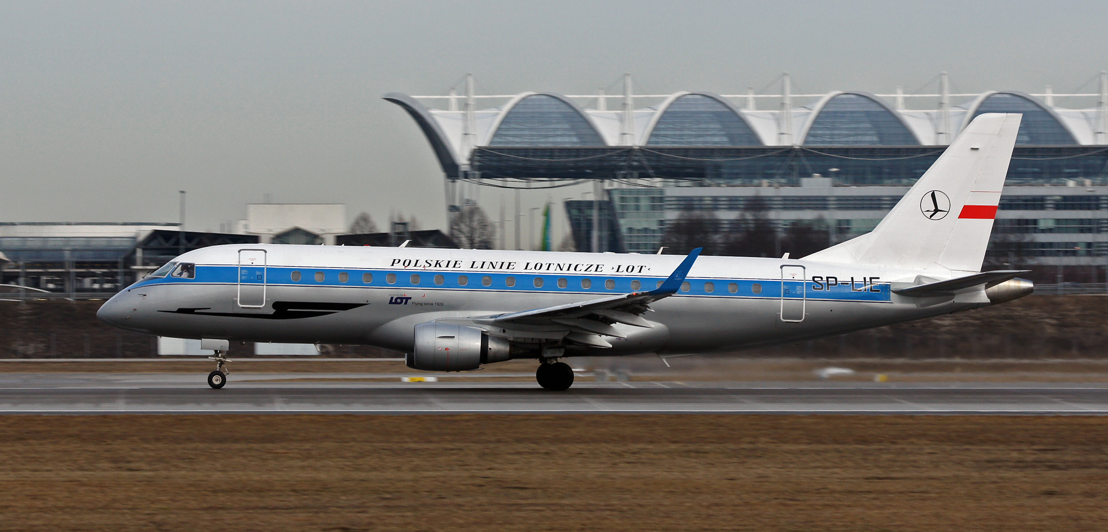 LOT / Polish Airlines - Retro Livery Foto & Bild | luftfahrt, motive ...