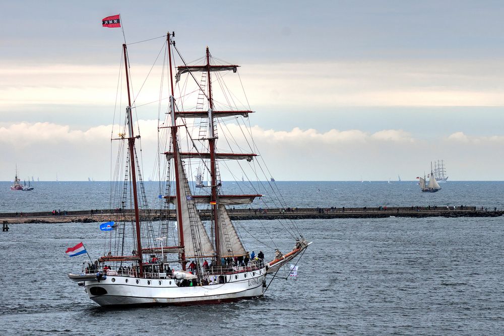 Loth Loriën Foto & Bild | warnemünde, world, mecklenburg-vorpommern ...