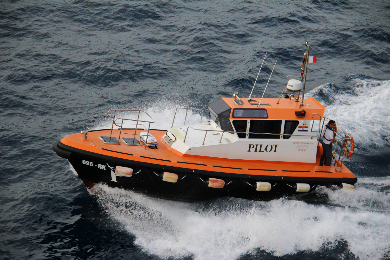 Lotse unterwegs Foto & Bild | fotos, canon, wasser Bilder auf fotocommunity