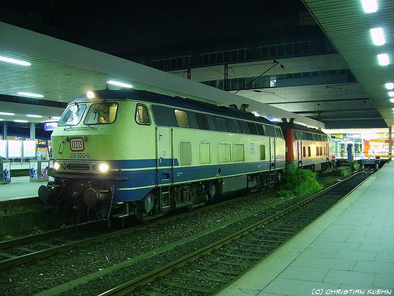 Lotte alias 218 320 am 9.10.06 in Hamburg Altona. Foto & Bild | dampf-, diesel- und e-loks ...