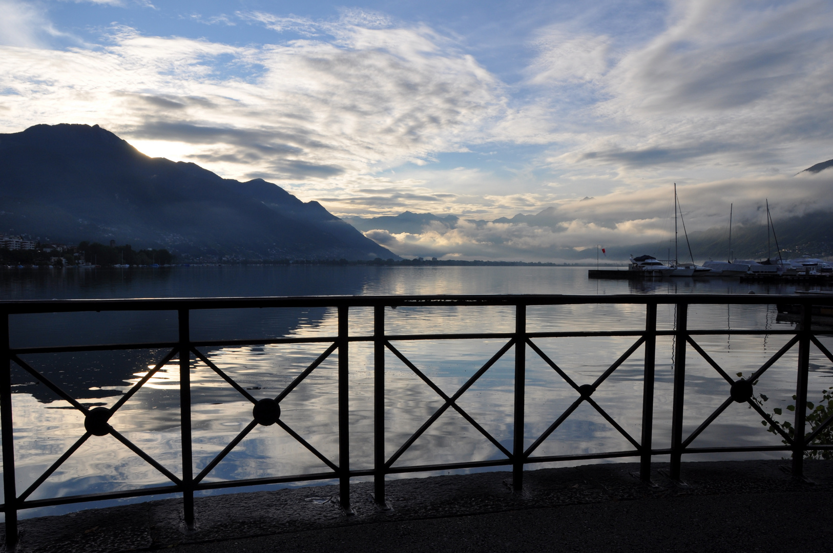 Lucarno / Lago Maggiore Foto & Bild | landschaft, lago maggiore, natur ...