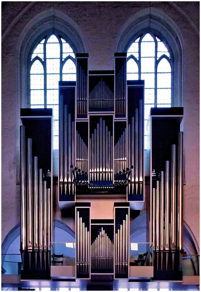 Lübeck - Moderne Orgel Foto & Bild | kirche, lübeck, kirchenfenster ...