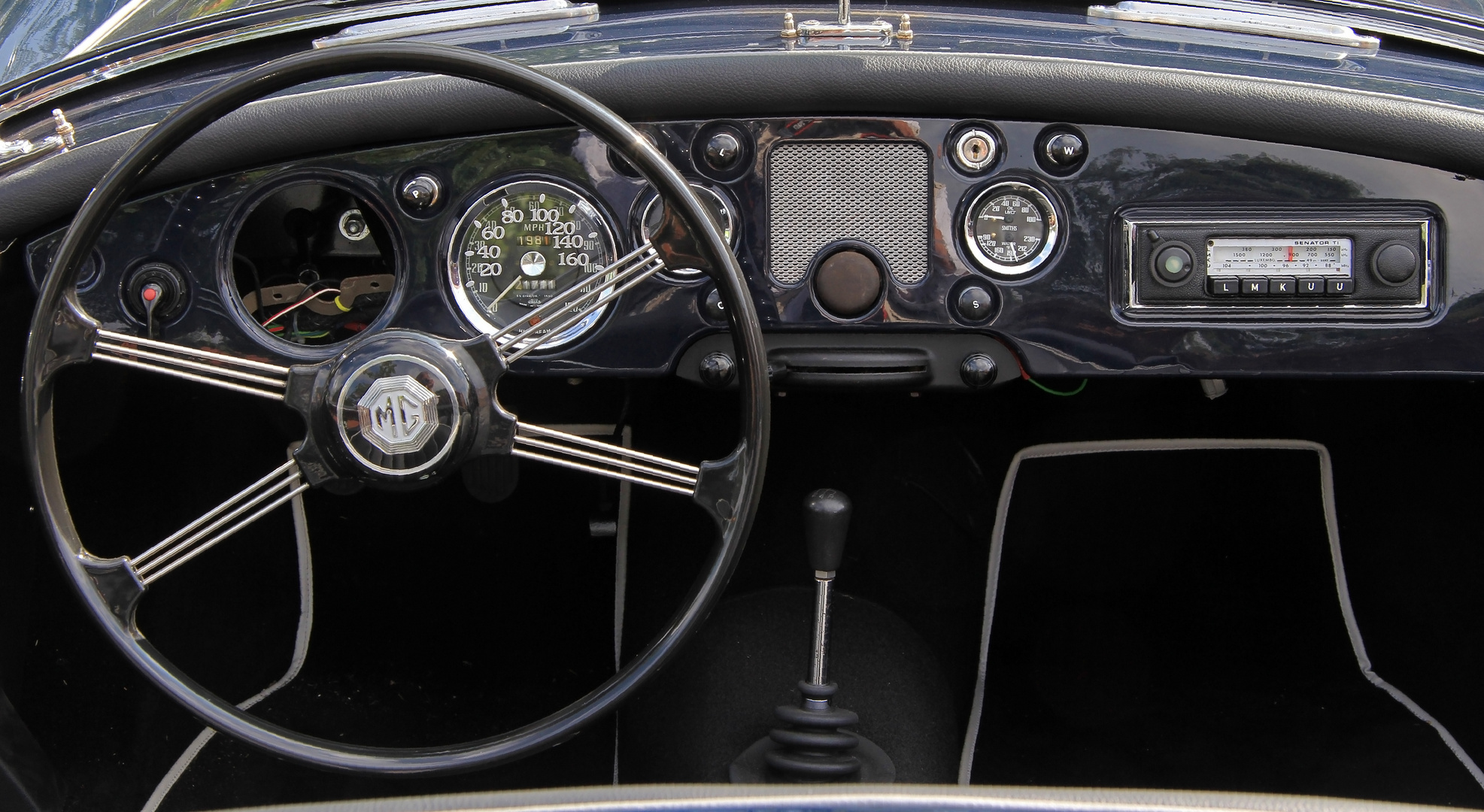 ' Lückenhafte' MG - Armaturen Foto & Bild | autos & zweiräder, oldtimer ...