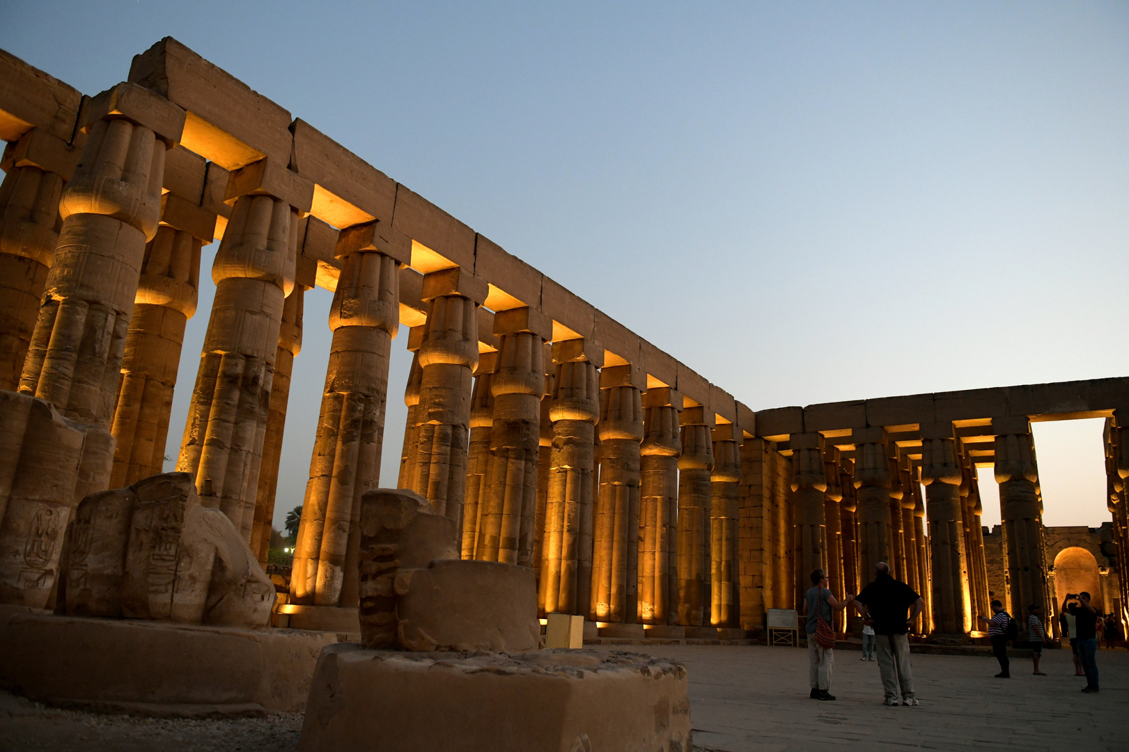 Luxor-Tempel am Abend 3 Foto & Bild | architektur, africa, egypt Bilder ...