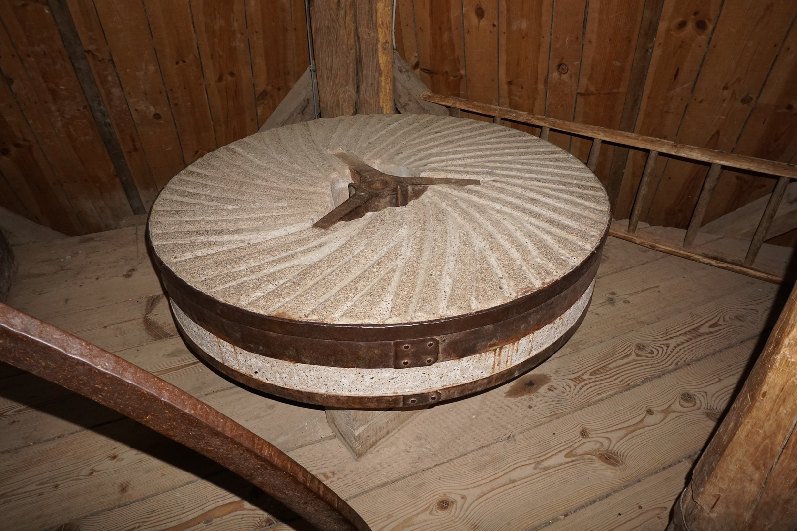 LVR Kommern (136) Der neue Mühlstein Foto & Bild | landschaft, fachwerk ...