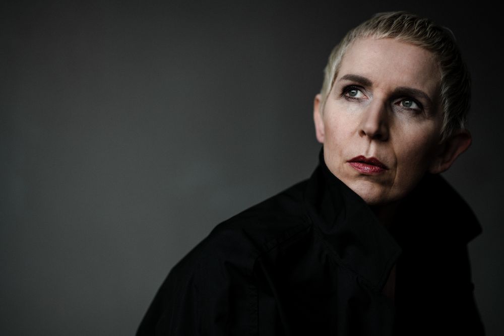 M. Foto & Bild | erwachsene menschen, portrait, portrait frauen Bilder auf fotocommunity