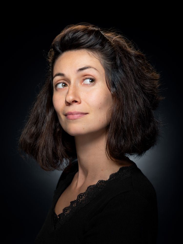 M. Foto & Bild | portrait, portrait frauen, studio Bilder auf fotocommunity