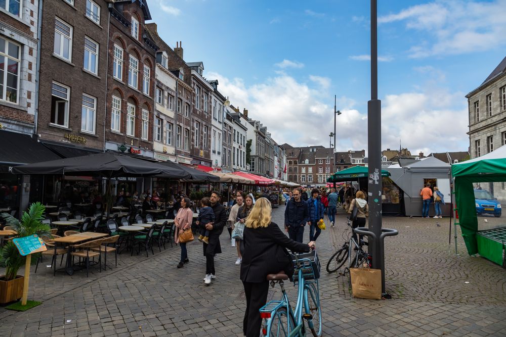 Maastricht Foto & Bild | europe, benelux, streetfotografie mit menschen Bilder auf fotocommunity