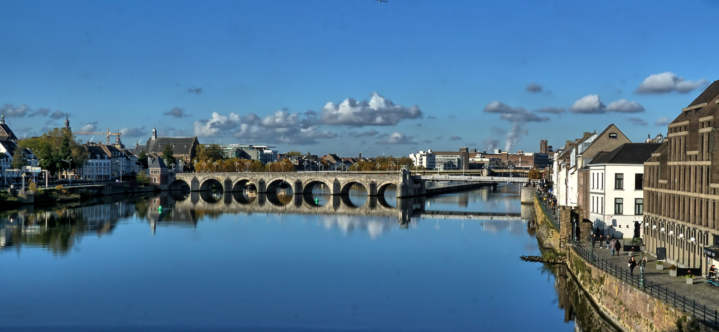 Maastricht - St. Servatius Brücke Foto & Bild | architektur, europe, benelux Bilder auf ...