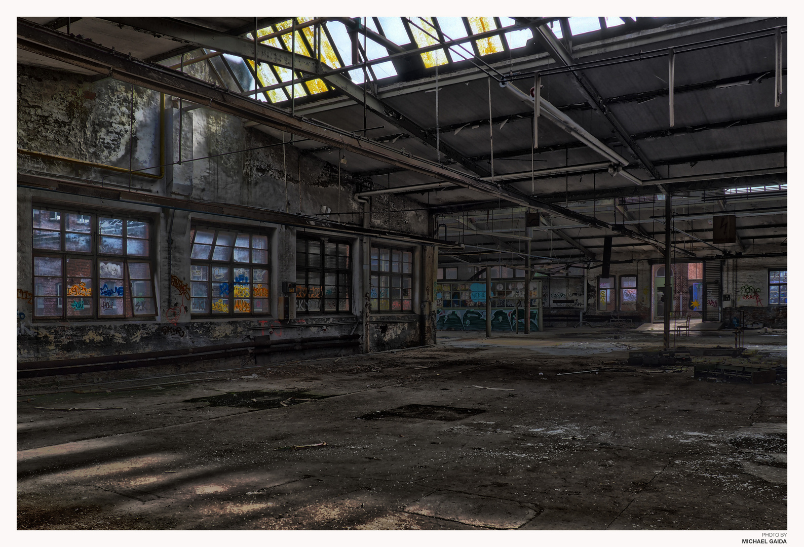 Mackie Messer Foto & Bild | architektur, lost places, marode Bilder auf ...