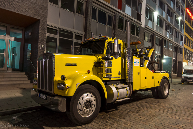 Männer Abschleppwagen Foto & Bild | autos & zweiräder, sonderfahrzeuge ...
