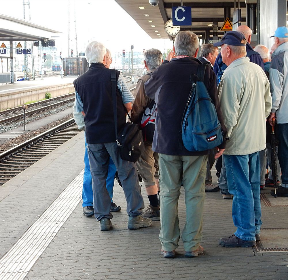 Männerausflug Foto & Bild | erwachsene, alltagsereignisse, menschen in der freizeit Bilder auf ...
