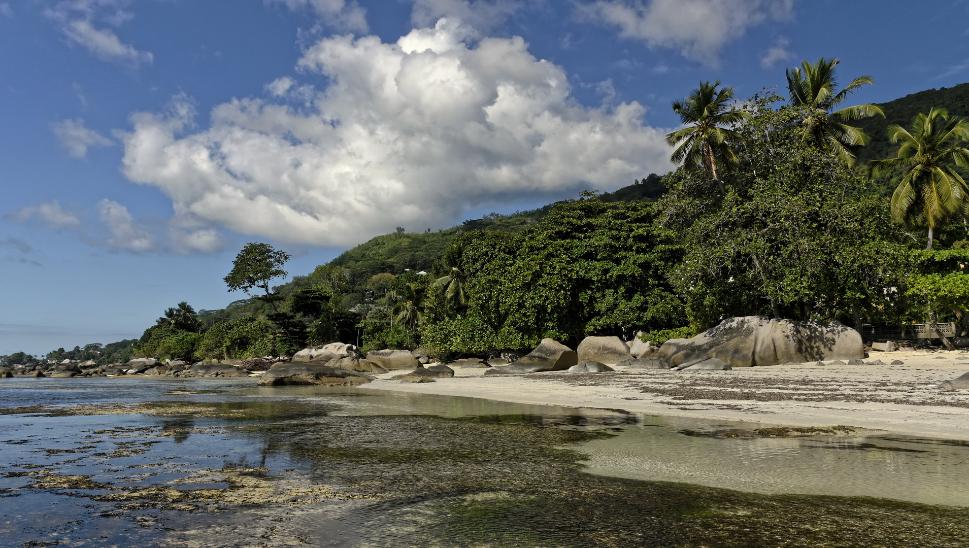 Mahe Seychelles Foto & Bild | beach, wolken, winter Bilder auf ...