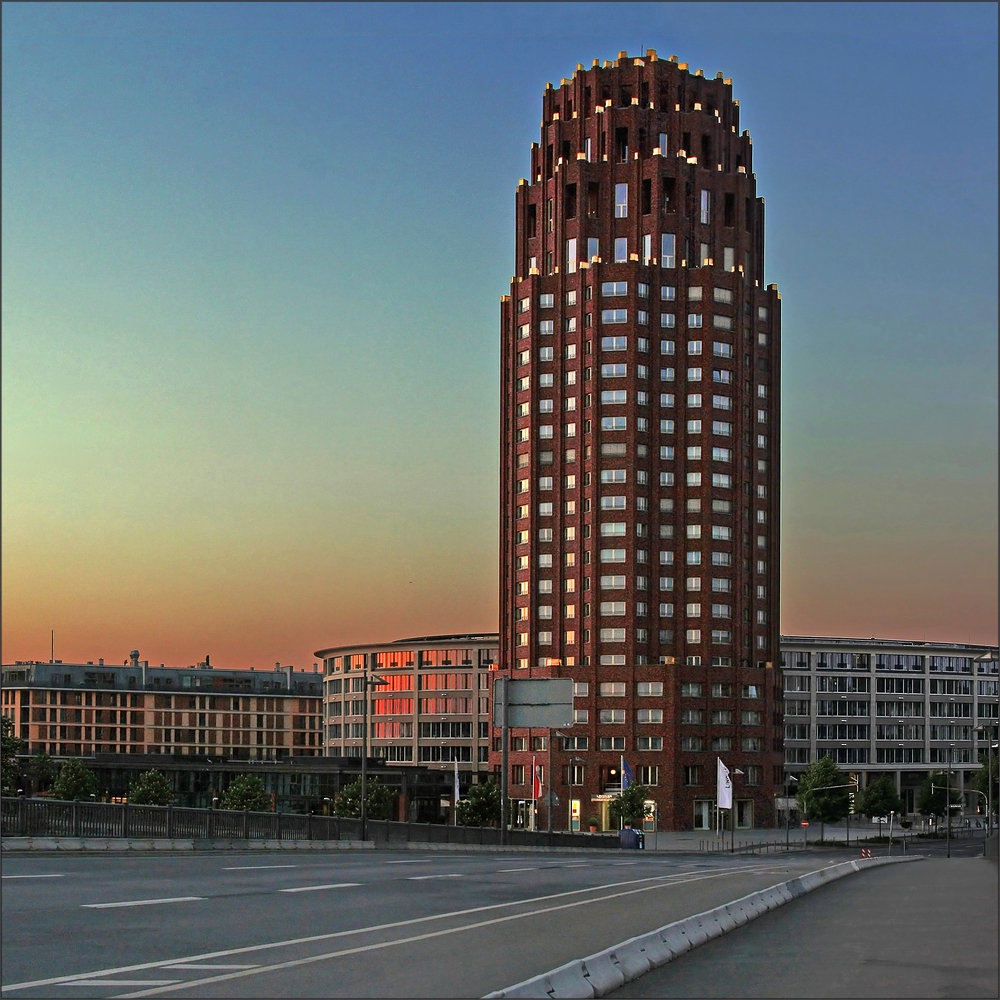 * Main Plaza * Foto & Bild | architektur, deutschland, europe Bilder ...