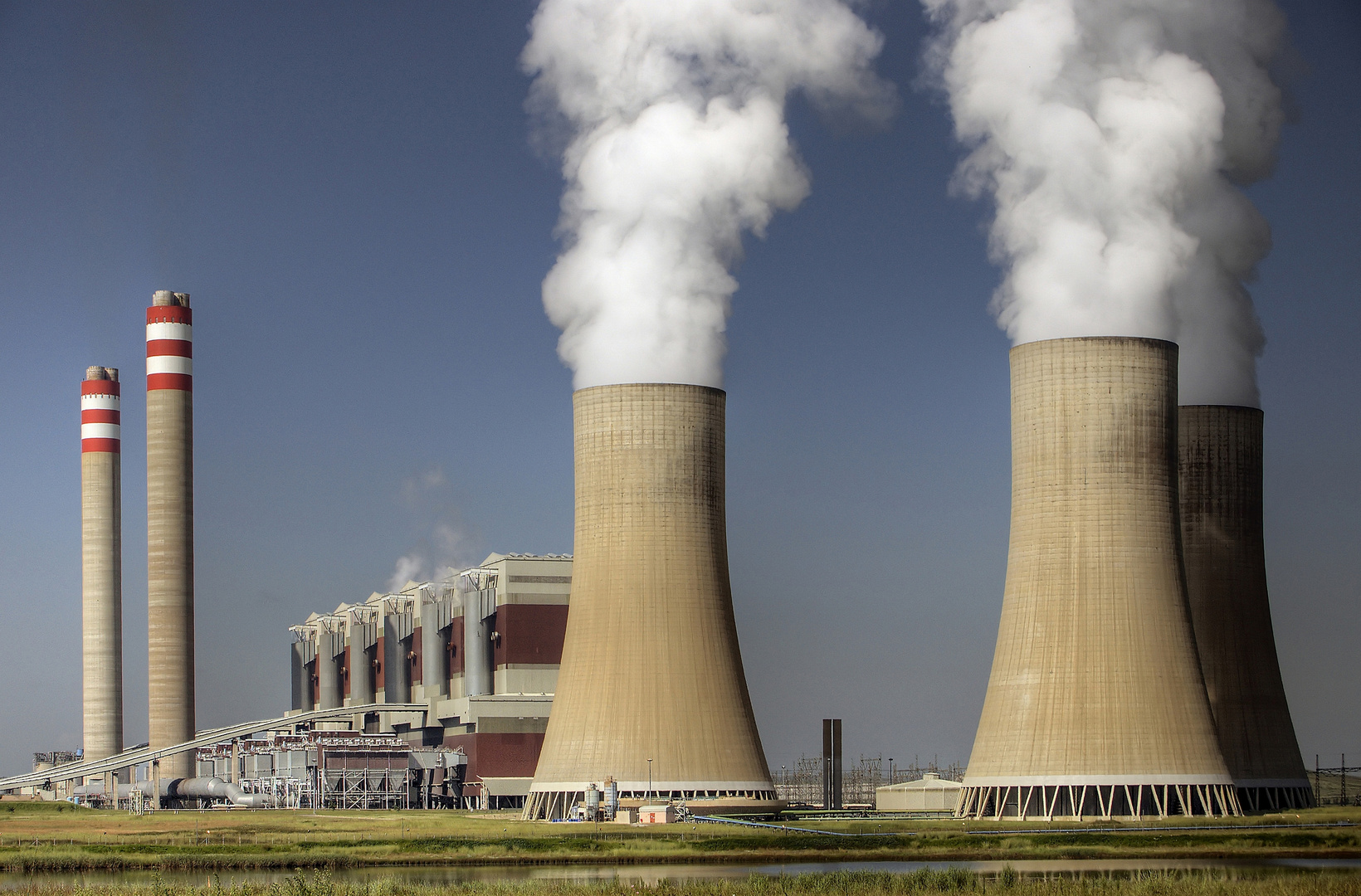 Majuba Power Station Foto & Bild | industrie und technik ...