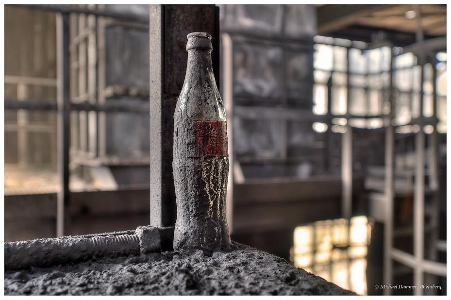 mal wieder Coca-Cola Foto & Bild | industrie und technik, industrie ...
