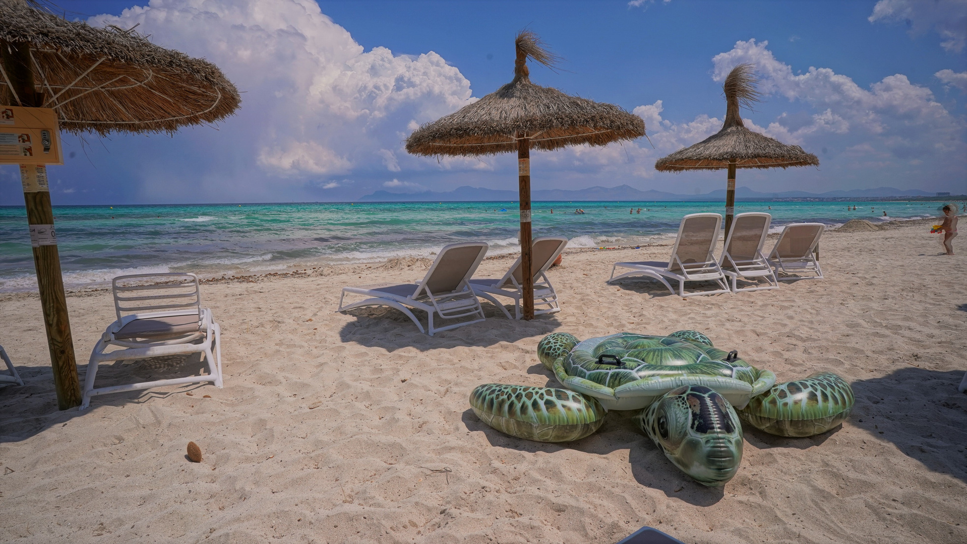 Mallorca 2019, am Strand von Muro (en la playa de Muro) Foto & Bild ...