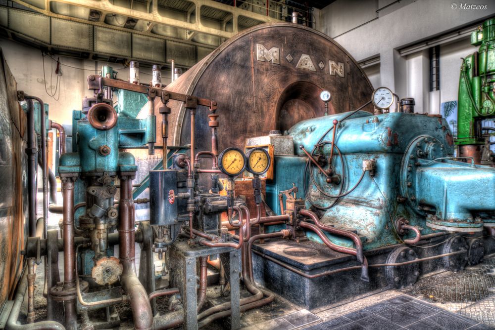 MAN Generator Foto & Bild | industrie und technik, bergbau, tiefbau ...