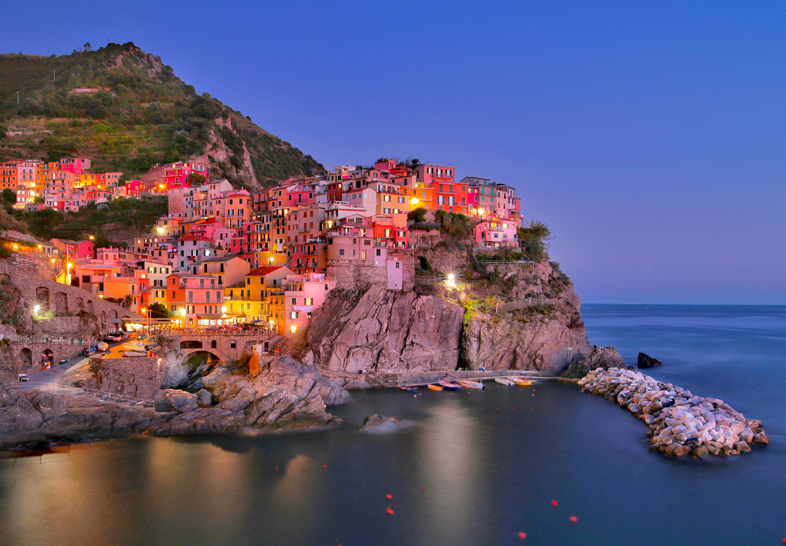 Manarola, Cinque Terre, Provinz La Spezia, Italien Foto & Bild | kritik ...