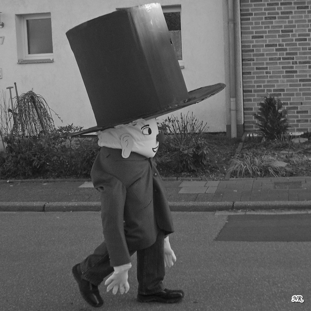 Mann mit Hut Foto & Bild | street, outdoor, streetfotografie Bilder auf ...