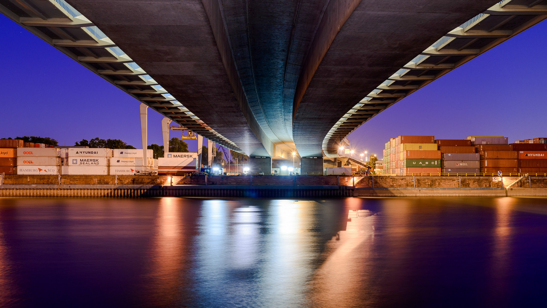 Mannheimer Hafen Foto & Bild | architektur, straßen & brücken ...