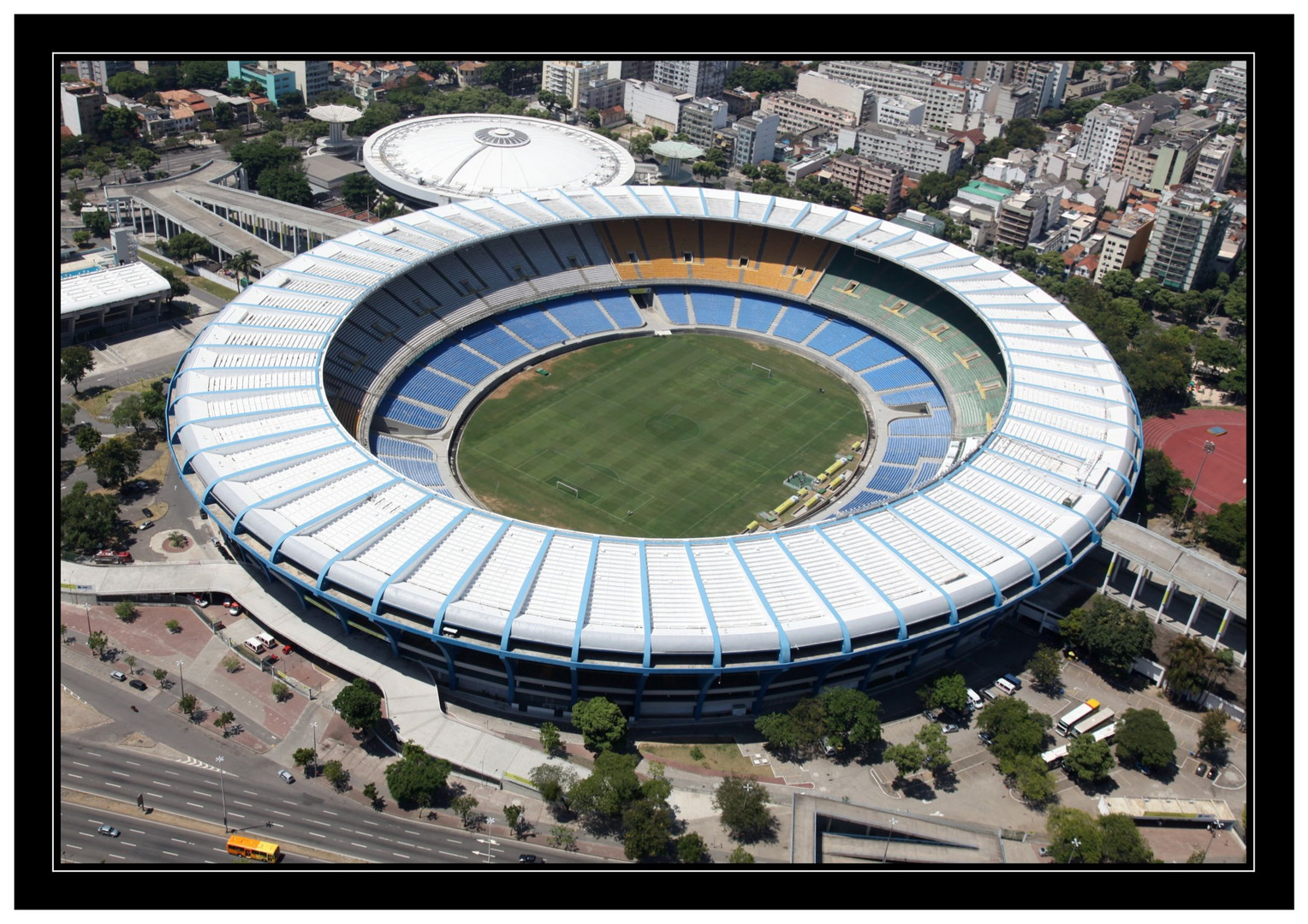 Maracana Stadion Foto & Bild | south america, brazil, rio de janeiro ...
