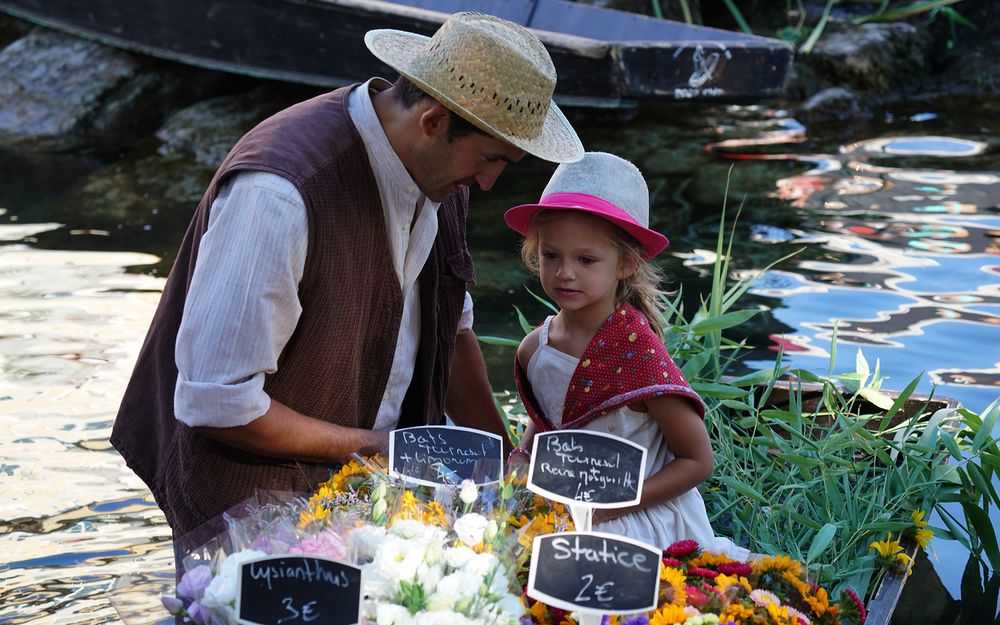 Marché Flottant - L'Isle-sur-la-Sorgue (03) Foto & Bild | france ...