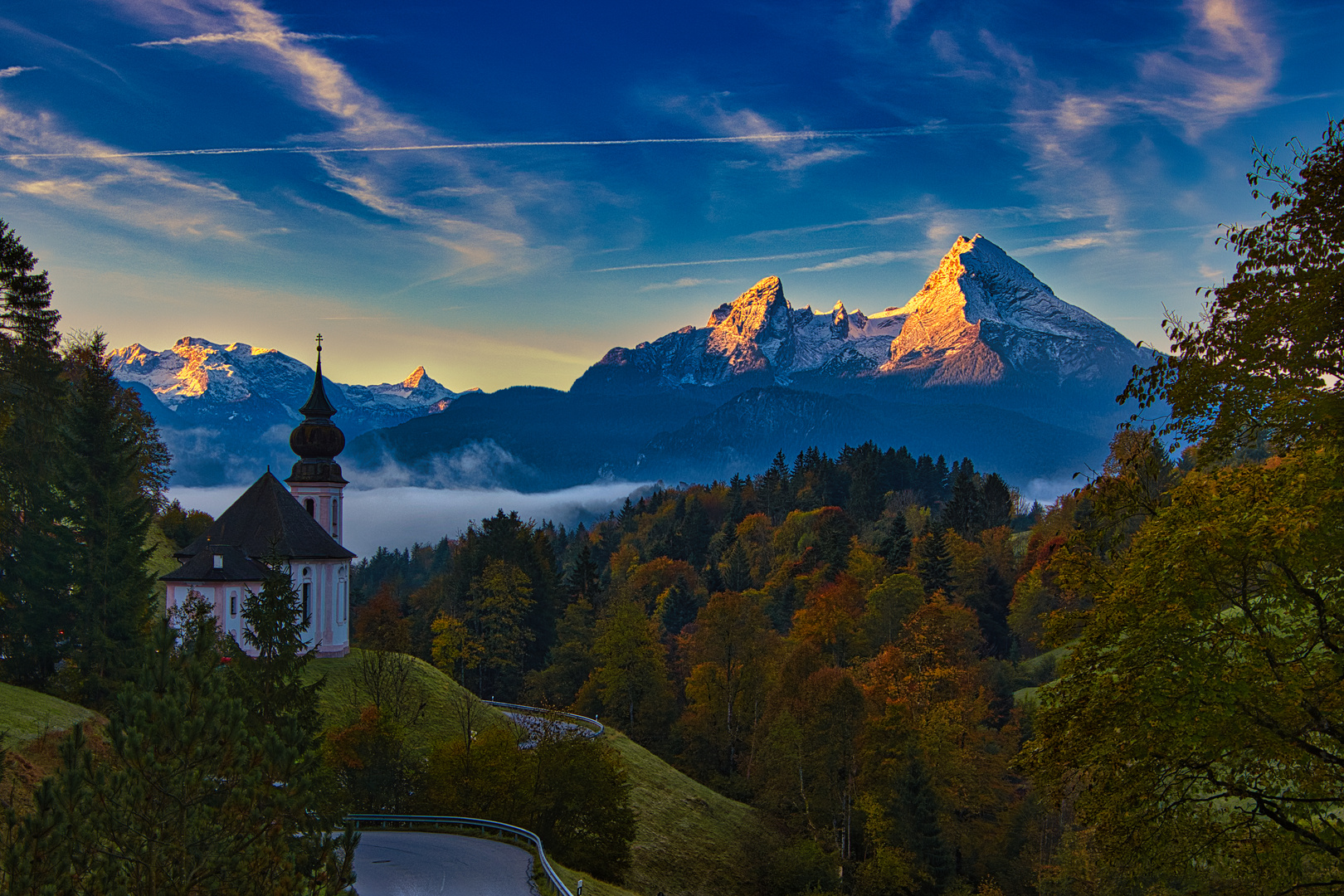 Maria Gern und der Watzmann beim Sonnenaufgang Foto & Bild | landschaft ...