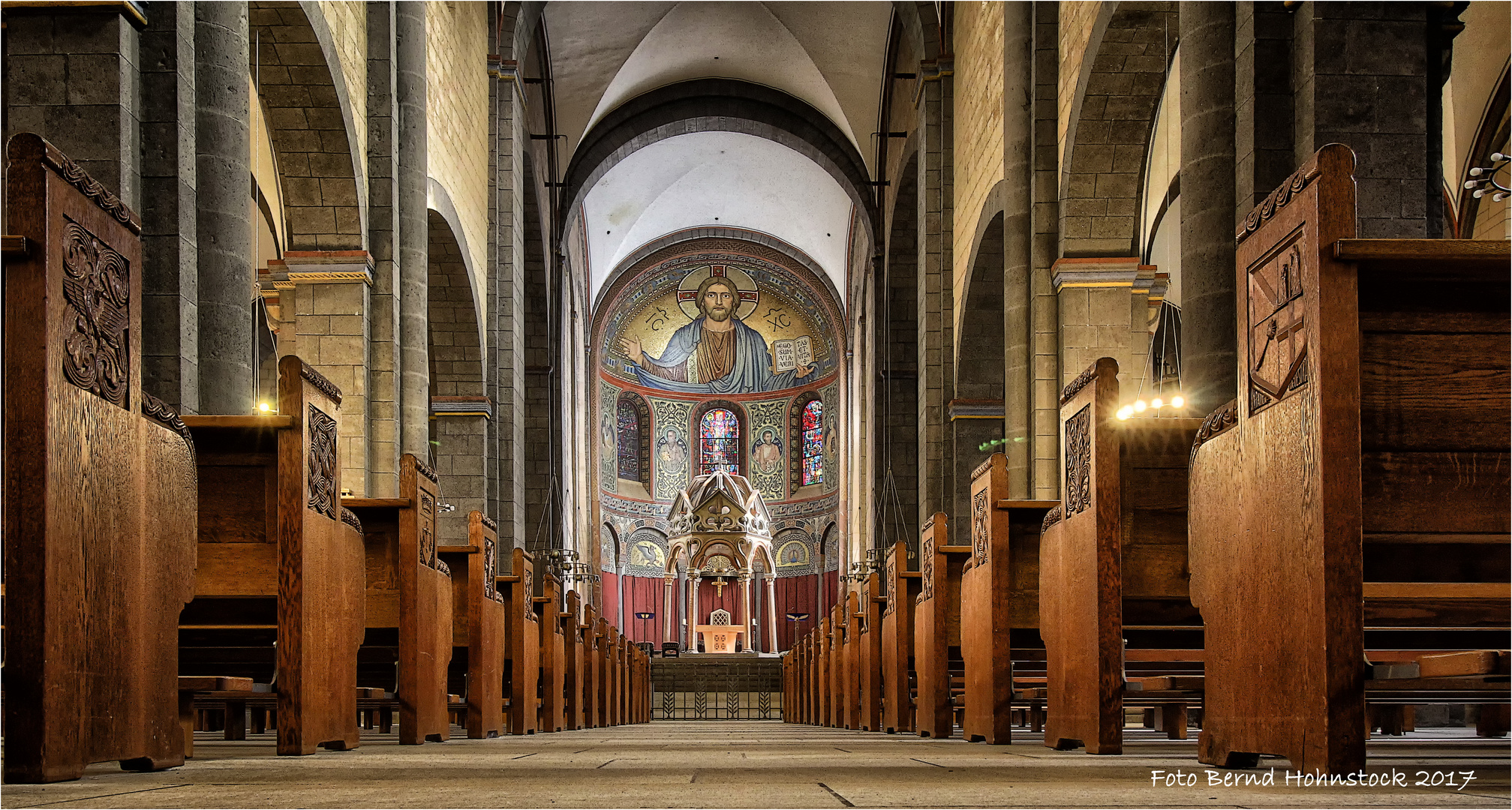 Maria Laach ..... Foto & Bild | kirche, stille, hdr Bilder auf ...