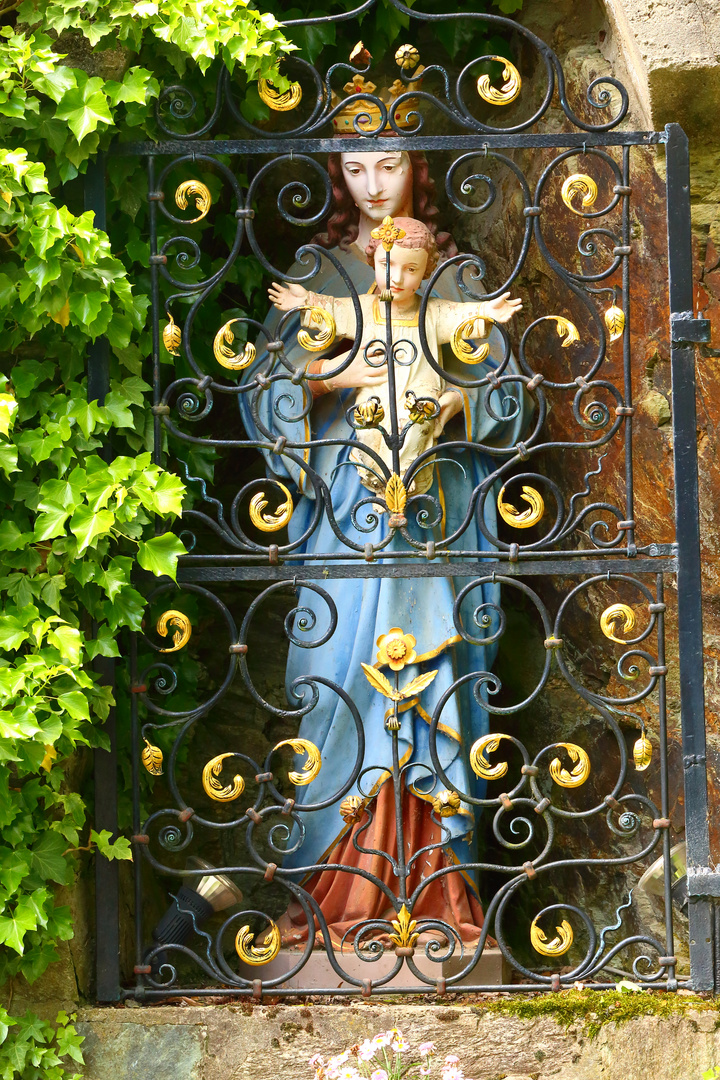 Maria mit Kind Foto & Bild | kunstfotografie & kultur, gemälde ...