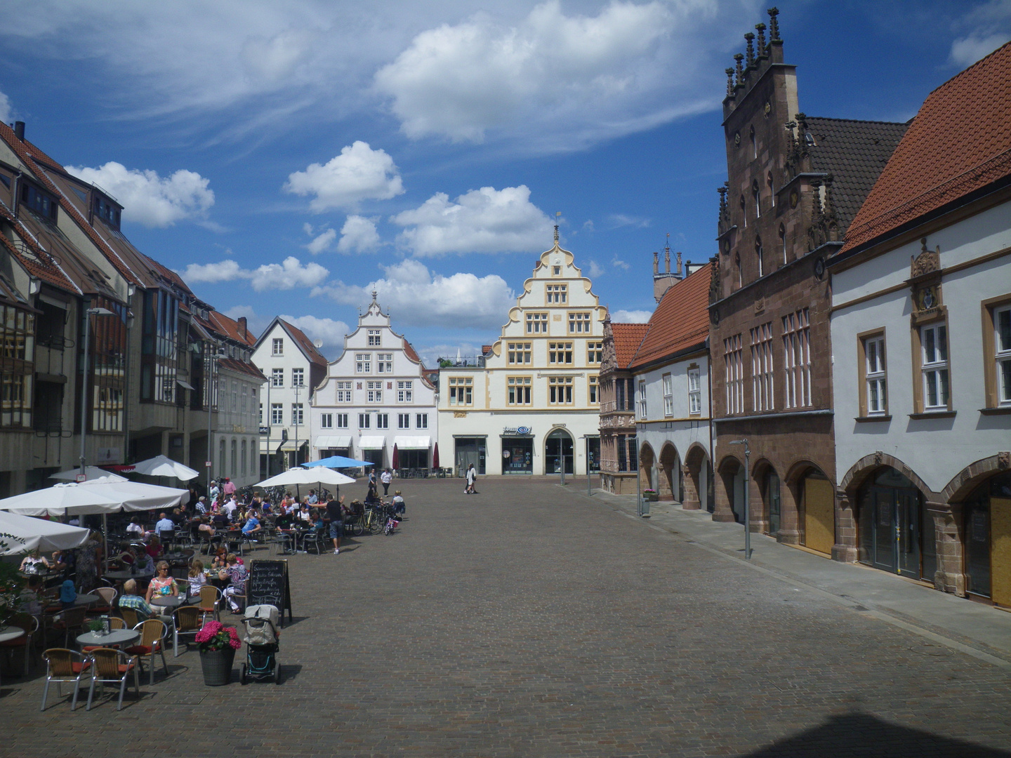 Marktplatz/ Lemgo mit Blick nach Norden Foto & Bild | deutschland ...