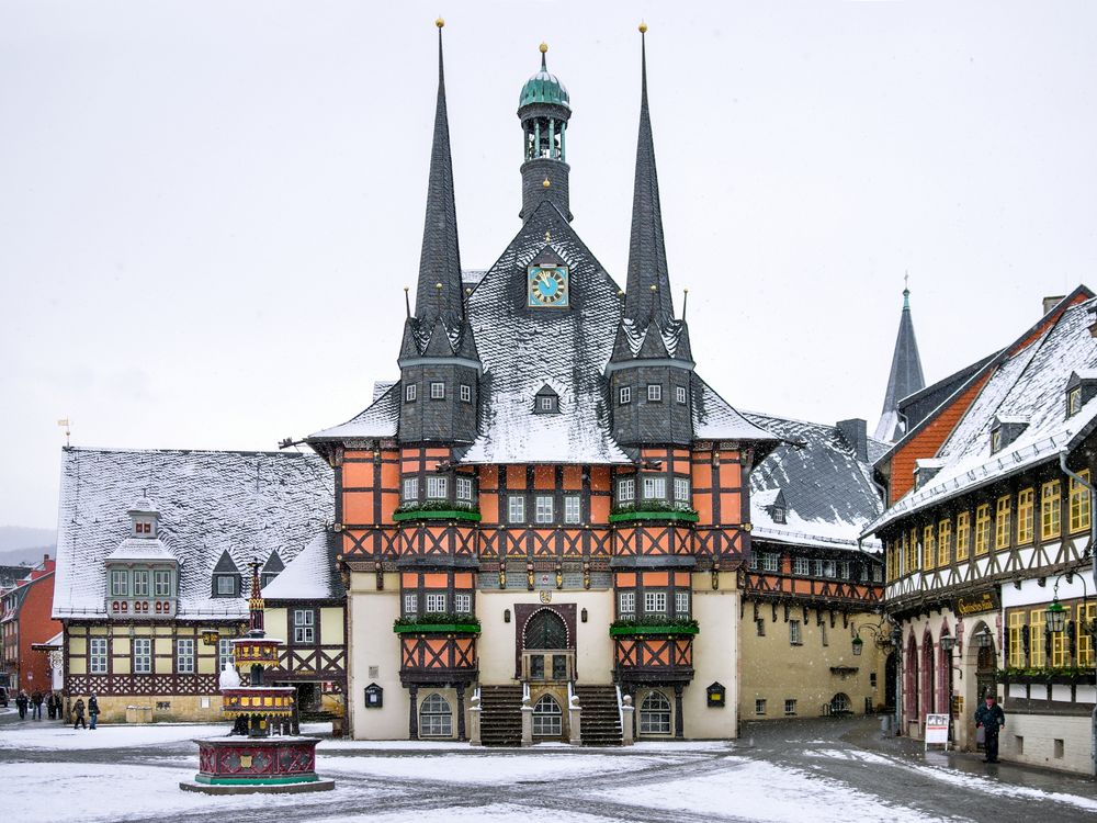 Marktplatz Wernigerode Foto & Bild | winter, schnee, historisch Bilder ...