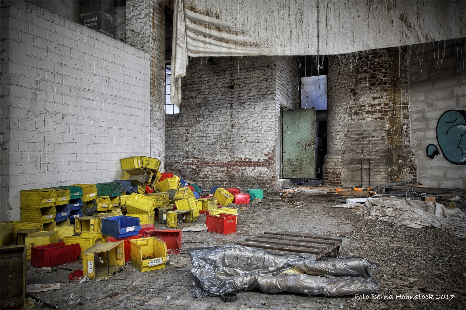 Marode Bausubstanz ... oder Lost Places Foto & Bild | alt, marodes ... Marode Bausubstanz ... oder Lost Places Foto & Bild | alt, marodes ...